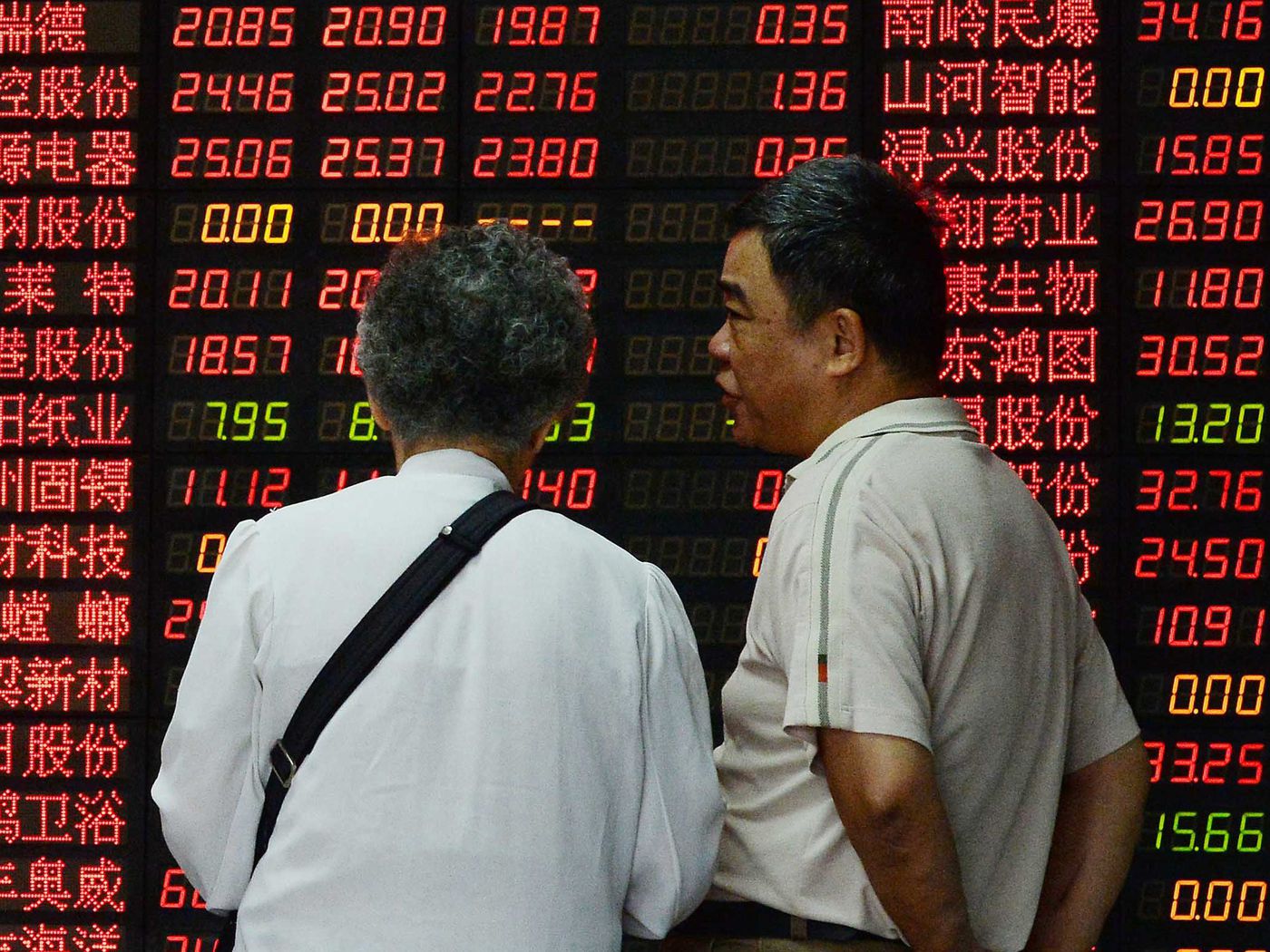 The Chinese stock market is in shambles, plus experts share the list of ...